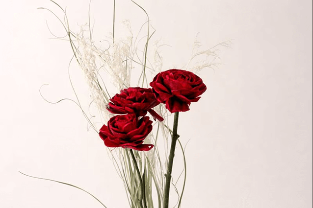 FREE Wooden Rose Bouquet at Lowes on February 14th - Hunt4Freebies